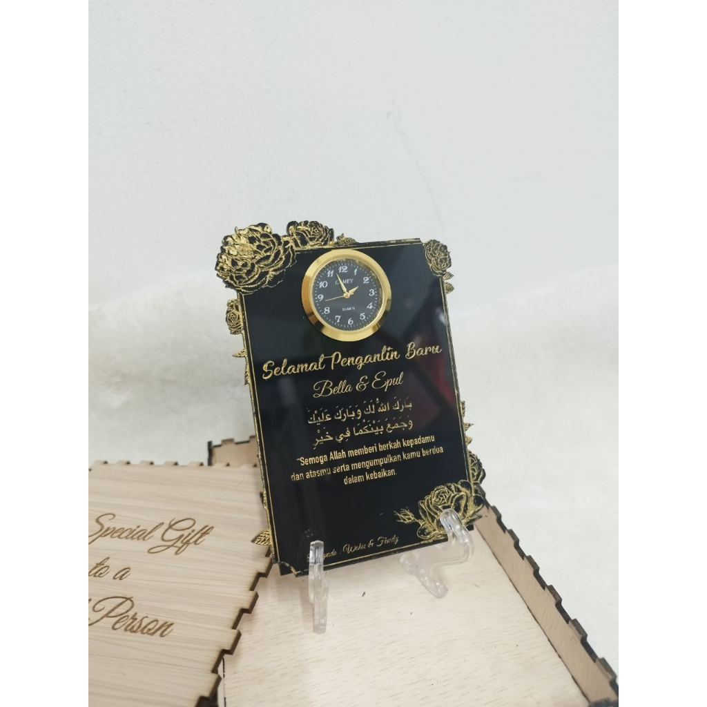 CUSTOM HADIAH UKIRAN LASER (ACRYLIC) | Shopee Malaysia