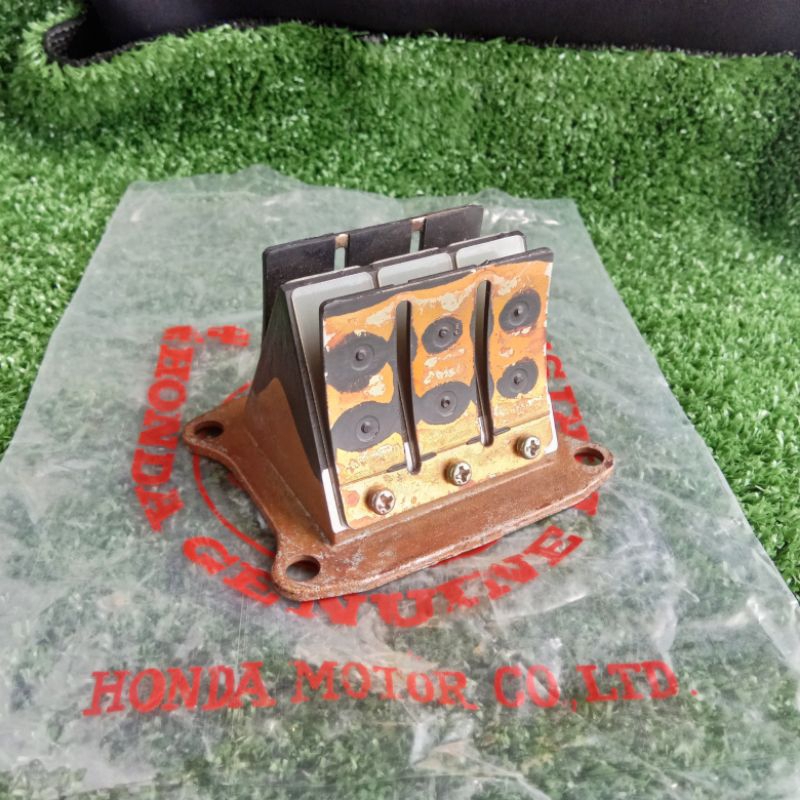 HONDA RAIDER HX135 / MBX 125 / VALVE REED ORIGINAL JAPAN | Shopee Malaysia