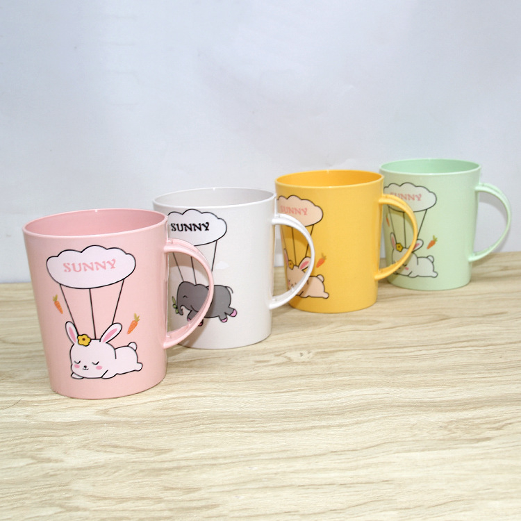 Plastic Cup With Cute Animal Design (8.5cm x 11cm) Comelbaby Children ...