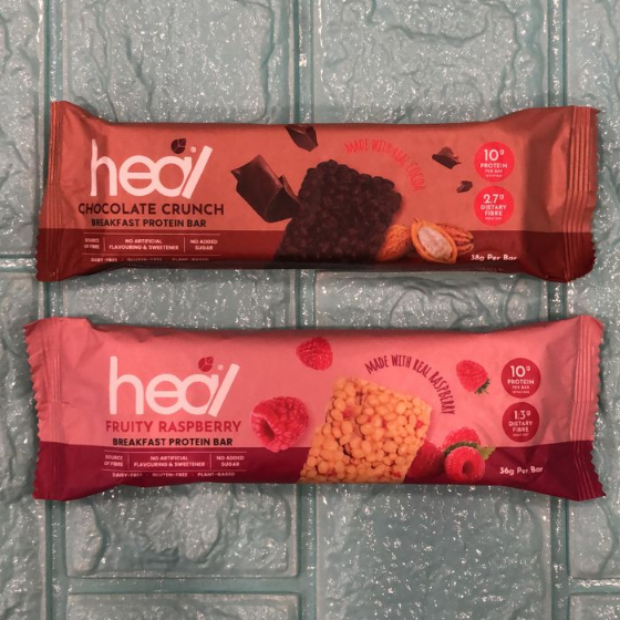 Heal Chocolate Crunch/Fruity Raspberry Breakfast Protein Bar (1 Bar ...