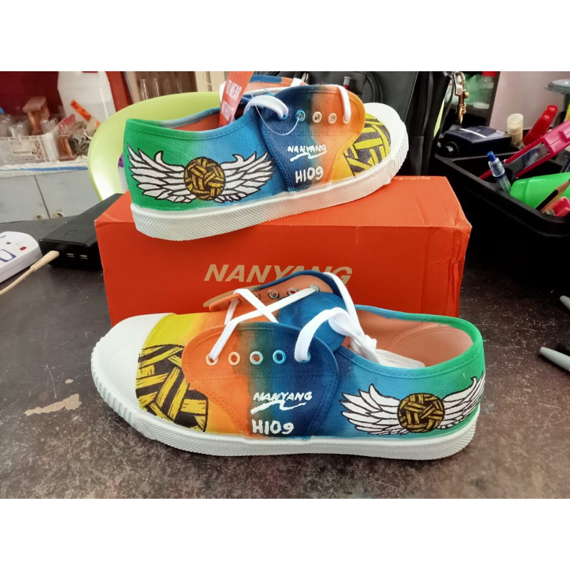 Kasut Nanyang / Breaker 4x4 Stylo Fancy Sepak Takraw STL Custom Shoes ...