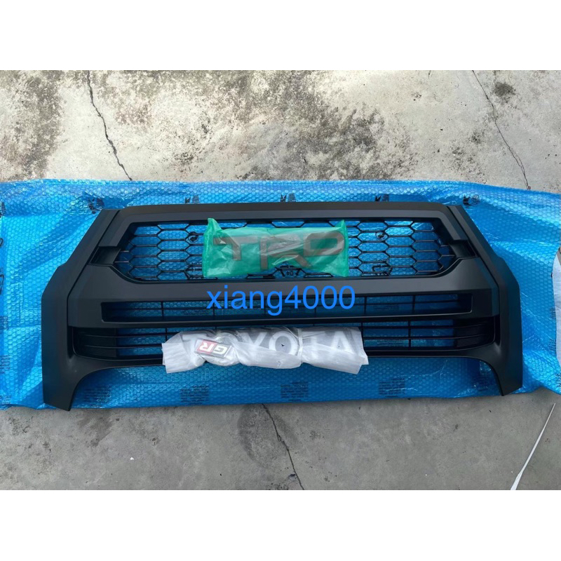 Toyota Hilux Revo Rogue 2020 GR Grill | Shopee Malaysia