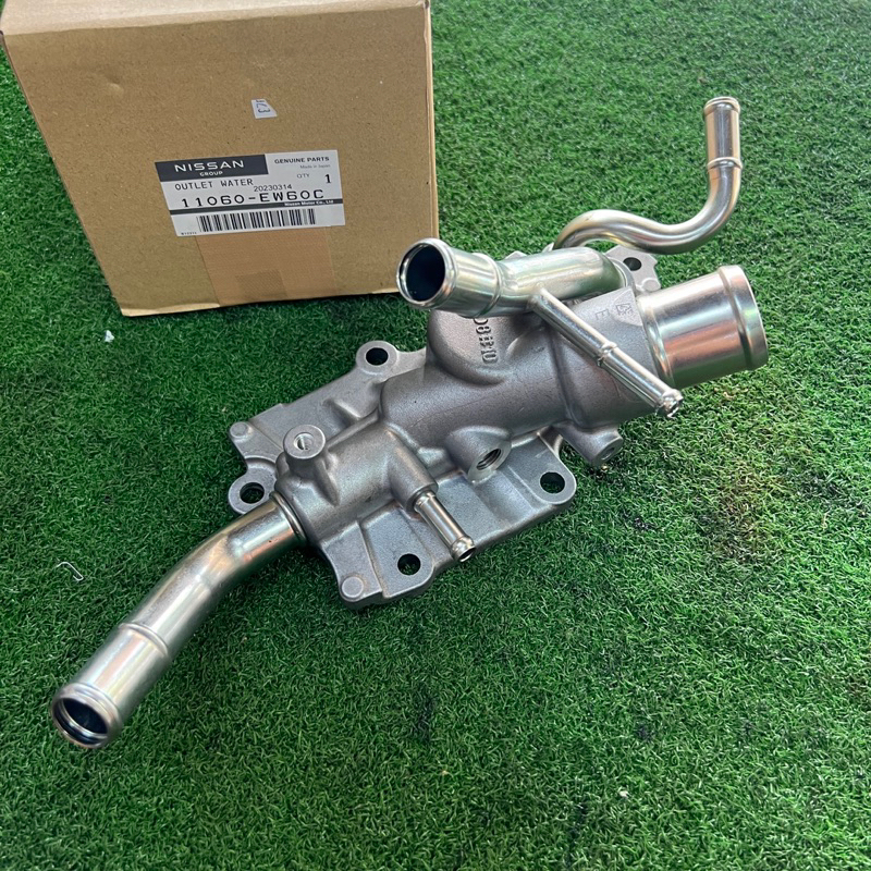 (ORIGINAL) NISSAN SYLPHY THERMOSTAT HOUSING lower (5 pipe) / 11060 ...