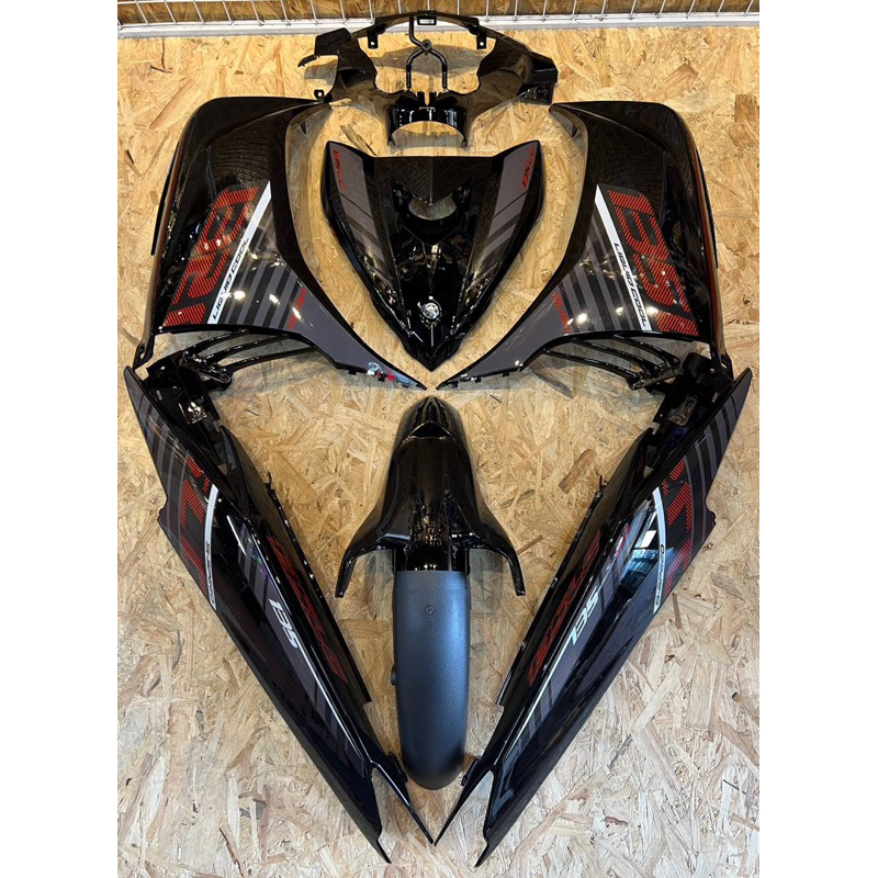 Cover Set Lc135 V1/ V2-V7 First Model Batman Hitam Black | Shopee Malaysia