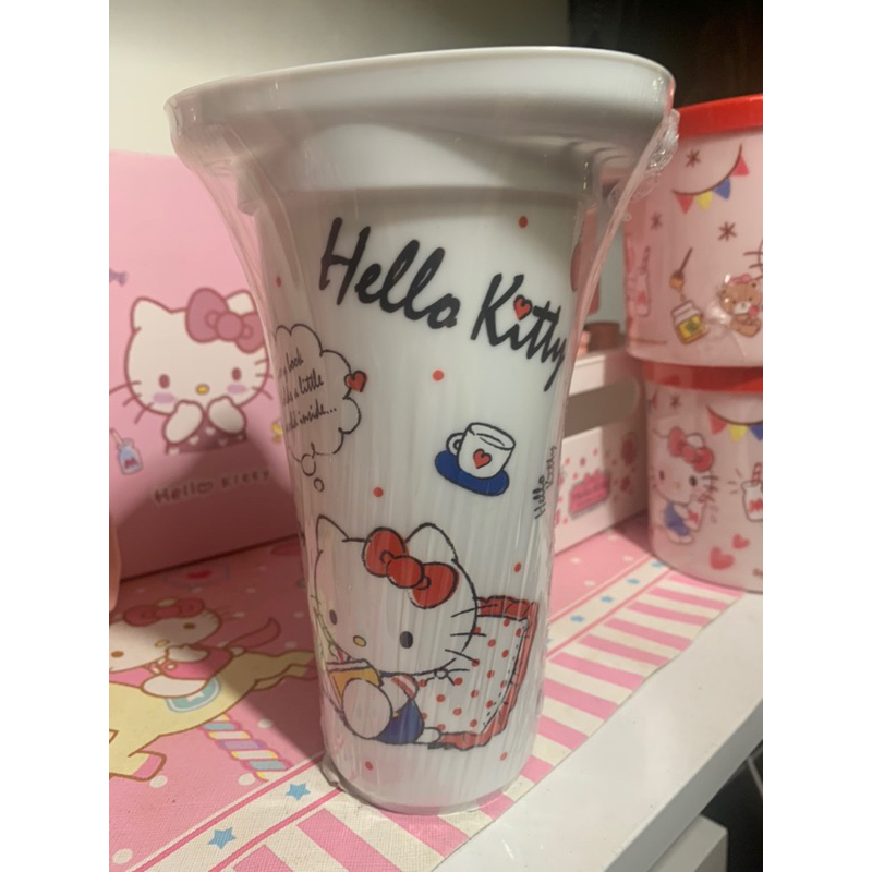 original sanrio thailand, hello kitty 2 in 1 tumber, tumbler and plate ...