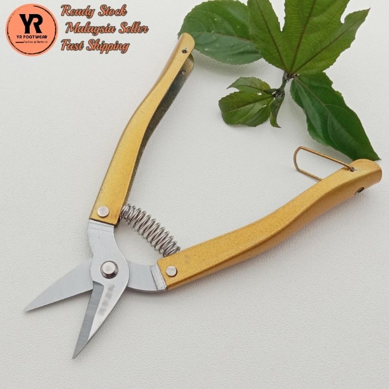 Gardening tools scissor plant fruit cutter Gunting | Shopee Malaysia