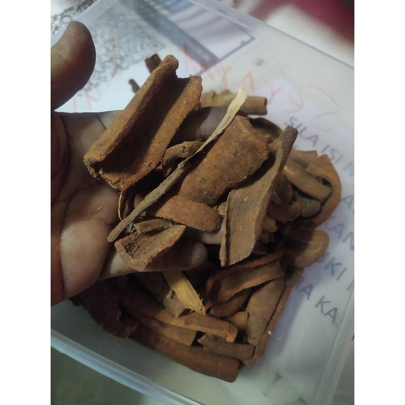 100 gm Kulit Kayu Serapat 100% Asli . Kayu Serapat india | Shopee Malaysia