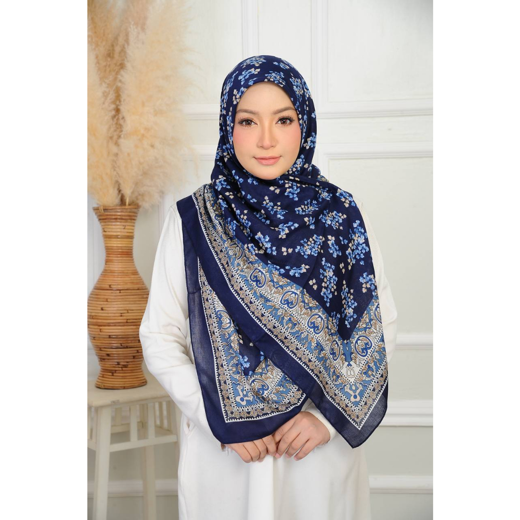 [ 𝑩𝒂𝒕𝒊𝒌 𝑺𝒆𝒓𝒊𝒆𝒔 ] Tudung Bawal Batik Corak Cotton Premium Bidang 45 ...