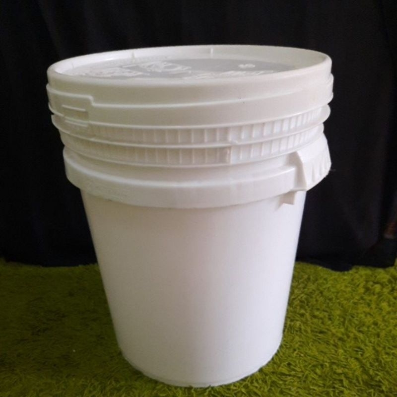 Drum 40 liter/Tong Putih Dengan Penutup 40Liter(Used) | Shopee Malaysia