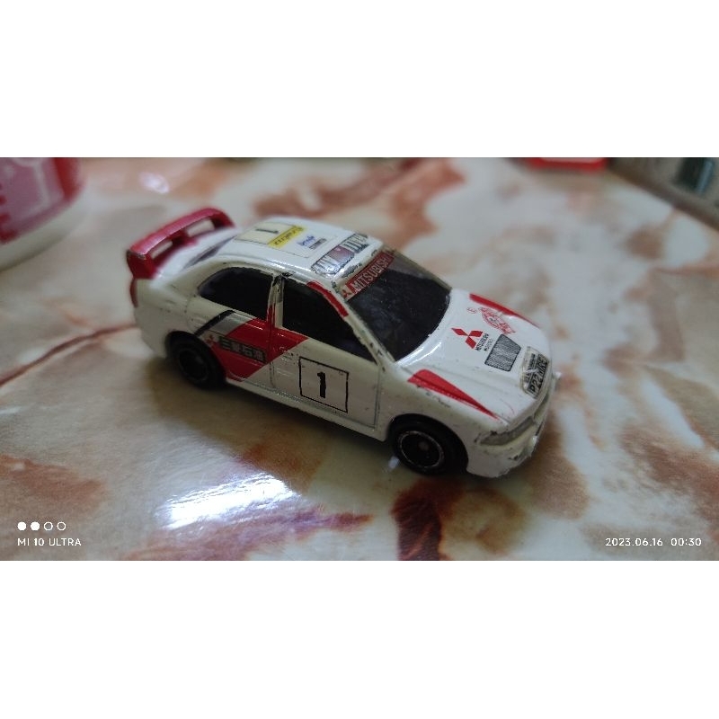 takara tomy tomica 1/64 Evo IV 1997 #104 1/59 Mitsubishi evo evolution ...