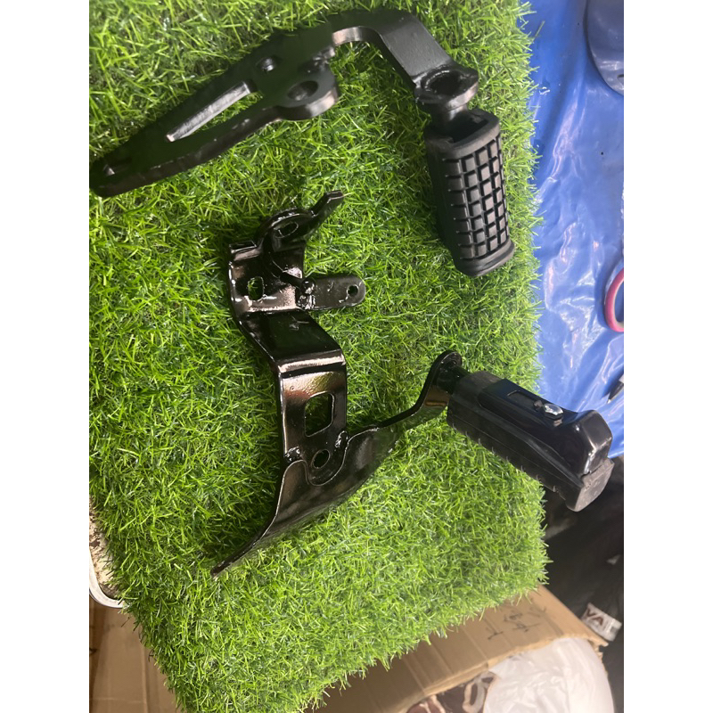 Honda Hurricane TH110 Front Footrest Bar Drpan Step Bar | Shopee Malaysia