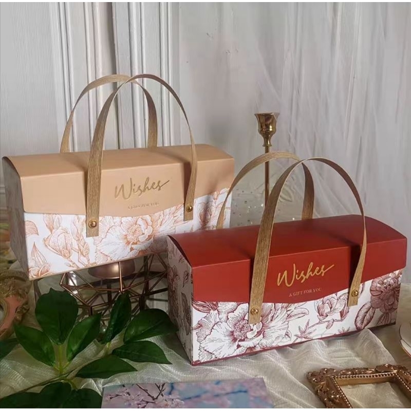 Classical gift rectangle packaging box with handle/ Kotak hari raya ...