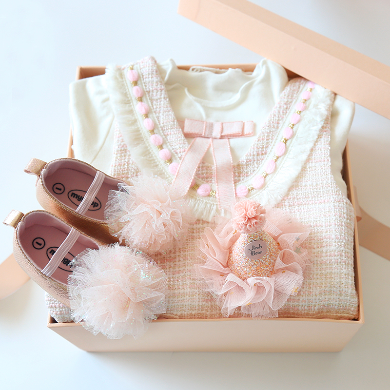 Pink Princess Theme Newborn Baby Gift Set (9pcs set) | Shopee Malaysia
