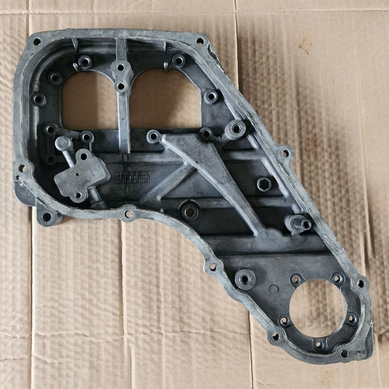 Kia Sorento Hyundai Starex 2.5 timing chain cover inner USED D4CB ...