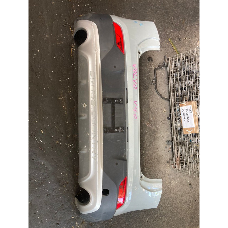 🔥USED JAPAN🔥VOLVO V40 T5 CROSS COUNTRY REAR BUMPER | Shopee Malaysia