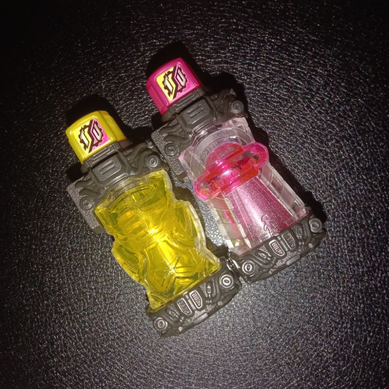 ORIGINAL BANDAI SG/GP FULLBOTTLE KAMEN RIDER BUILD | Shopee Malaysia