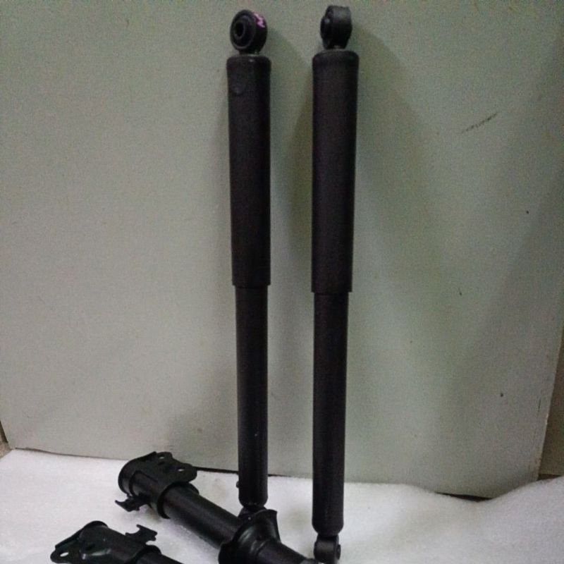 PRODUA ALZA ABSORBER REAR INJET MINYAK | Shopee Malaysia
