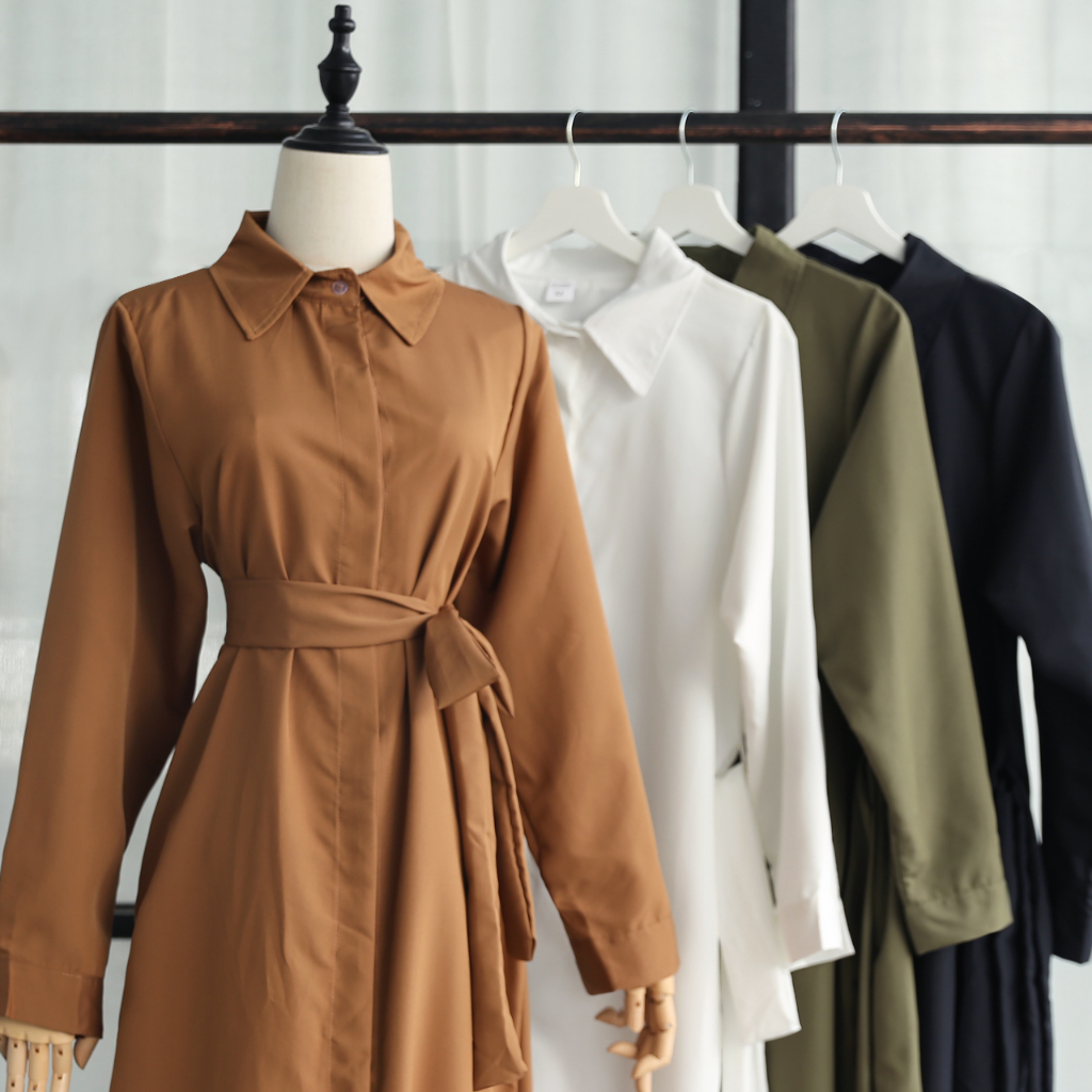 Jubah Hitam Muslimah Button Waist Retraction Loose Solid Color Lapel ...
