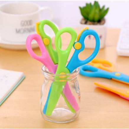 1PC Kids Safety Plastic Scissors Paper Cut DIY Photo Album Lace Art for ...