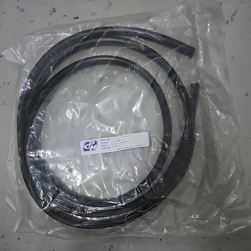 72750-CJ400 NISSAN GRAND LIVINA L10L 2007-2013 FRONT WINDSCREEN RUBBER ...
