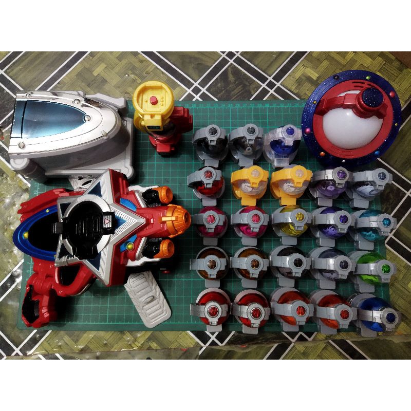 DX Sentai Kyuranger - Seiza Blaster with Kyu Buckle and Kyutama LOT ...