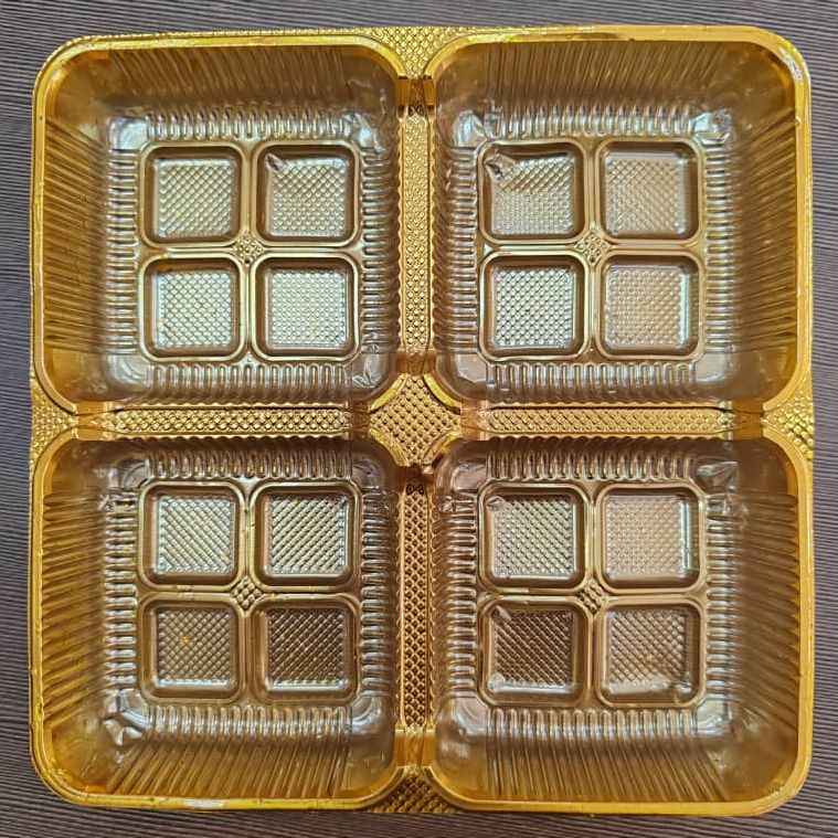 PLASTIC TRAY MOONCAKE 4 HOLES (10PCS) | Shopee Malaysia