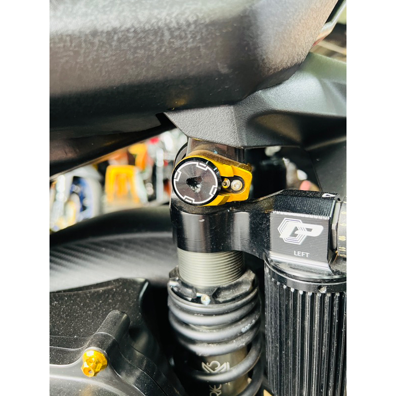 XMAX ABSORBER LOCK ANTI THIEF LOCK CNC ALLOY YAMAHA XMAX250 NMAX NVX155 ...