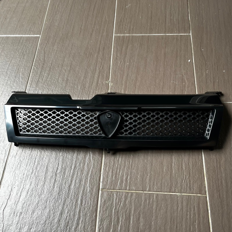 Proton Saga Iswara LMST (2006) Front Grille Mesh Radiator Sarong Depan ...