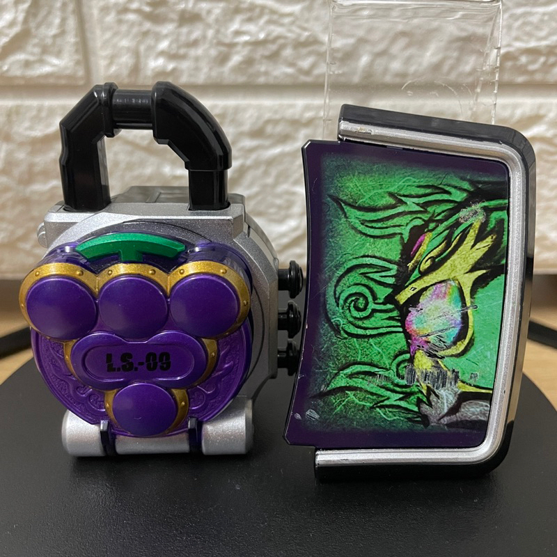 DX Grape Lockseed with Faceplate - Kamen Rider Gaim Ryugen (Bandai ...