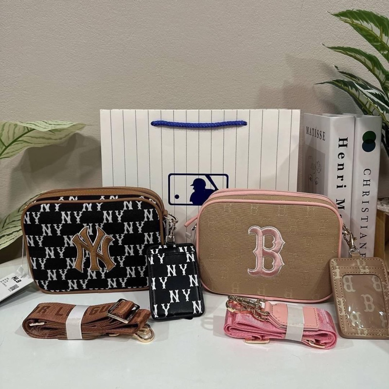 [MLB] Classic Monogram Jacquard Camera Bag | Shopee Malaysia