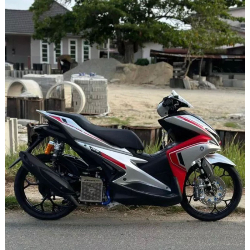COVERSET NVX V1 AEROX ULTRAMAN MERAH | Shopee Malaysia