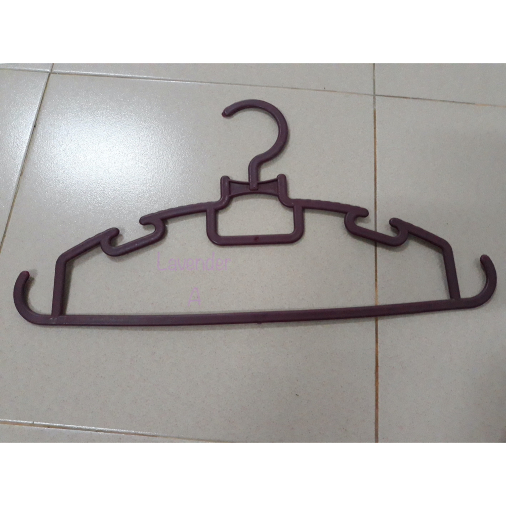 Hanger / Plastic Clothes Hanger / Hanger Baju Plastik ( Ready Stock ...