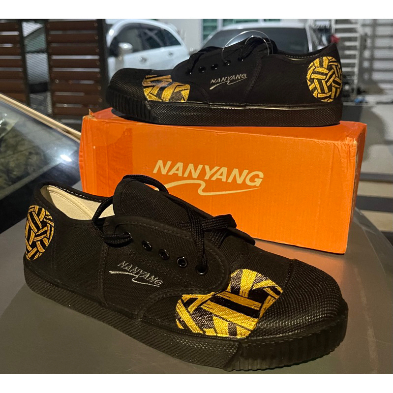 Kasut Nanyang Stylo Fancy Sepak Takraw STL Custom Shoes | Shopee Malaysia