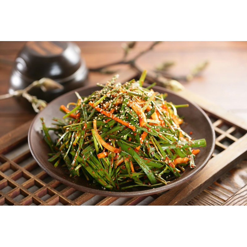 Buchu-kimchi ( 부추김치 ) | Shopee Malaysia