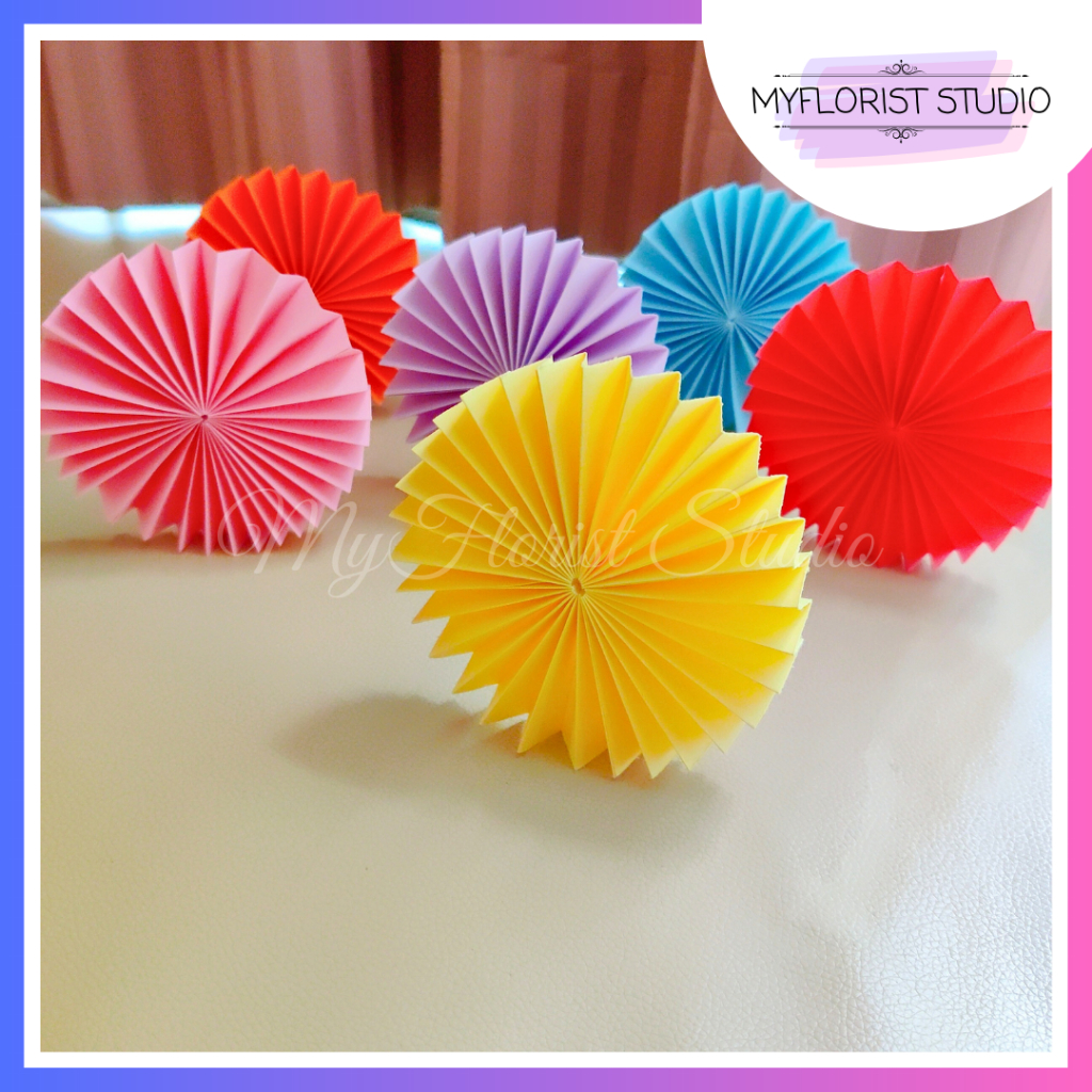 Ready Made Origami Round Paper Fan For Birthday Party Event Flower ...