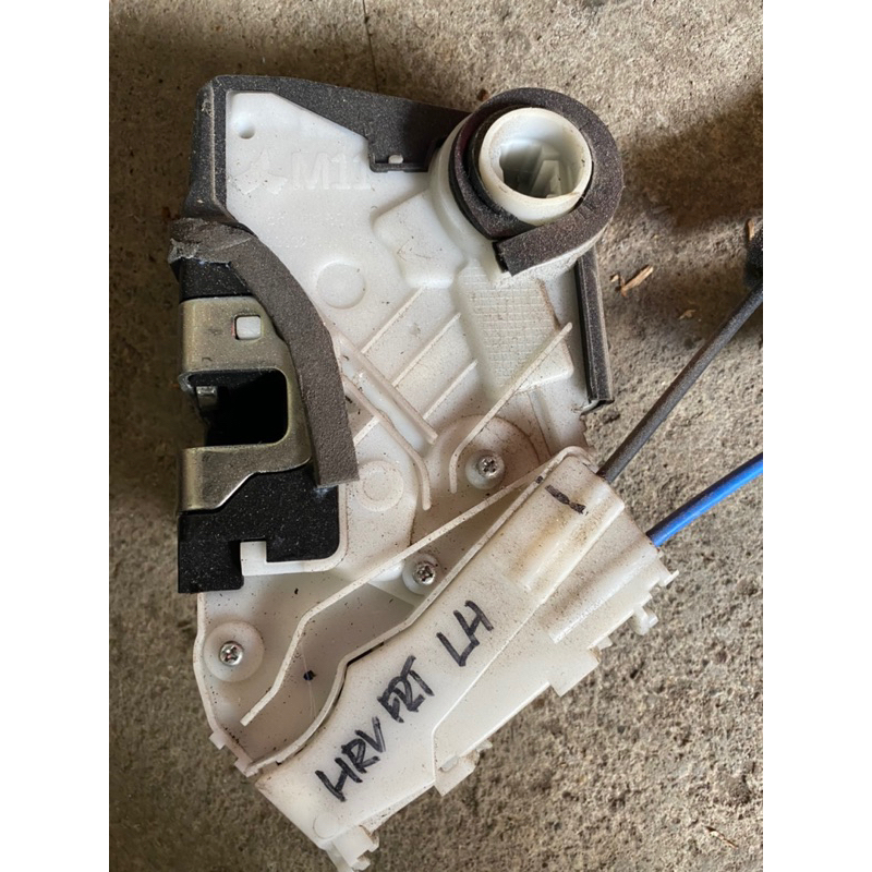 Honda HRV Door Lock Set Front LH Original Used | Shopee Malaysia