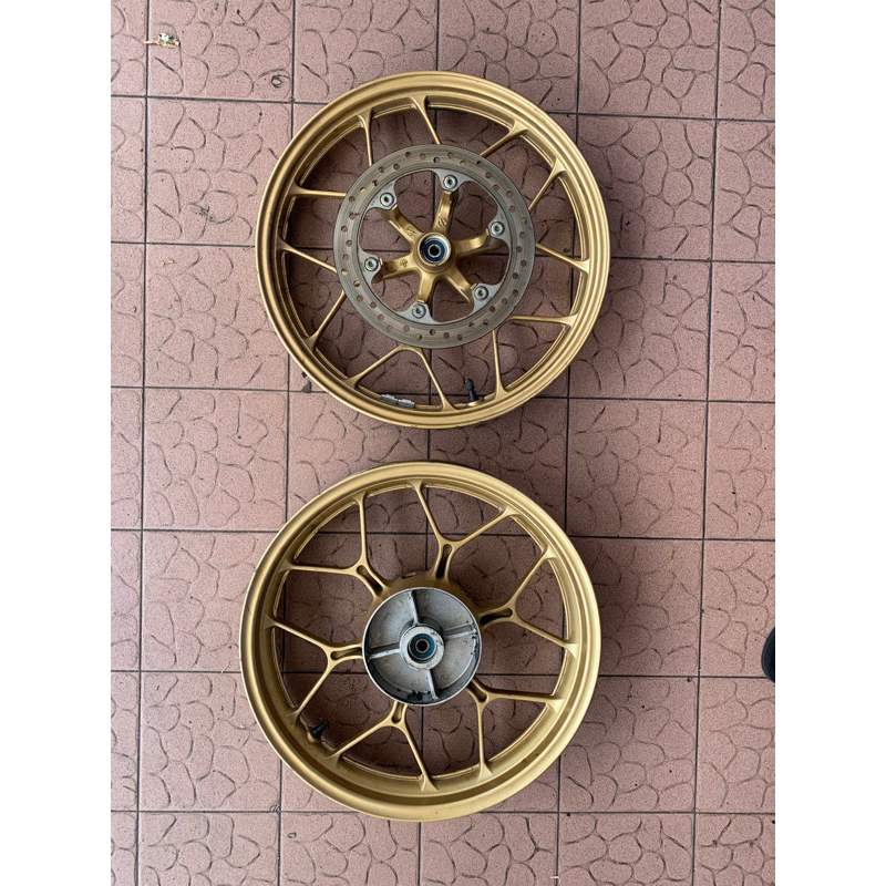 Original HONDA RS150 Non ABS V1 Spot Rim Set | Shopee Malaysia