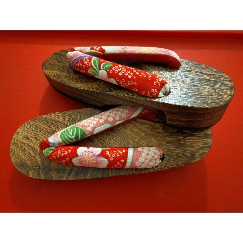 Japanese women wooden slipper | Shopee Malaysia