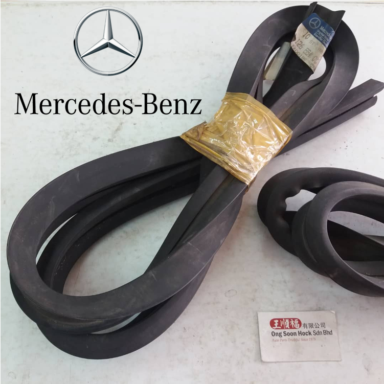 Original Mercedes Benz W123 W126 Mudguard Fender Seal Front 1350mm 126 ...