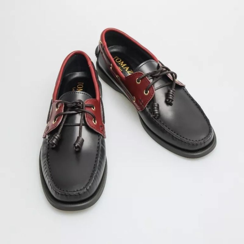 Tomaz C999B Men's Leather Boat Shoes / Kasut Bot C999B Tomaz | Shopee ...