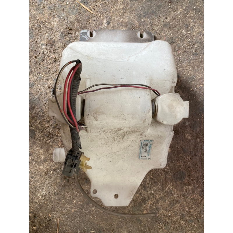 Nissan Vanette C22 Wiper Tank With Motor | Shopee Malaysia