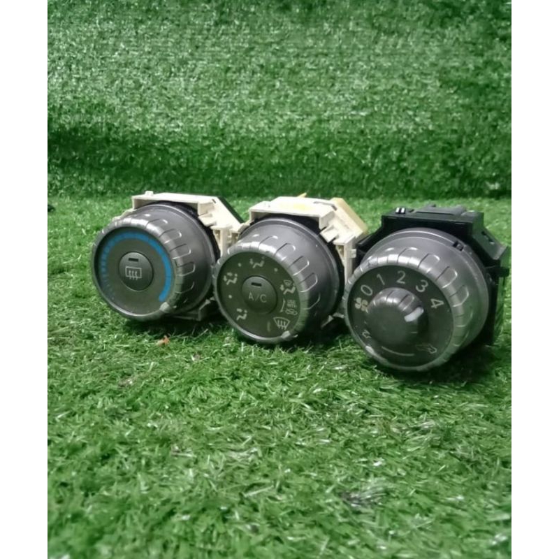 BUTTON CONTROLLER AIRCOND ORIGINAL TOYOTA PNP MYVI LAGI BEST ,VIOS ALZA ...