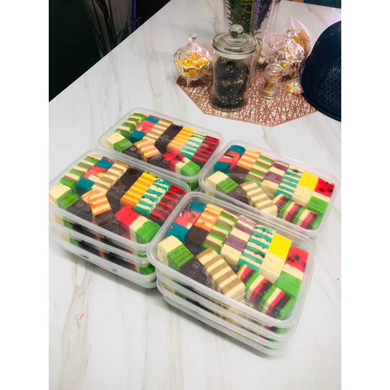 HALAL! Kek Lapis Mix Flavour 10 in 1 Box (READYTOEAT) | Shopee Malaysia