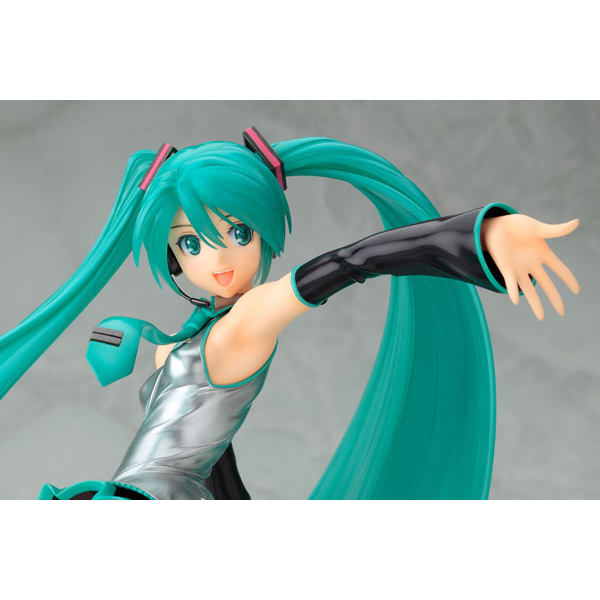 Vocaloid Series 01 Hatsune Miku Tony ver. 1/7 Complete Figure by Max ...