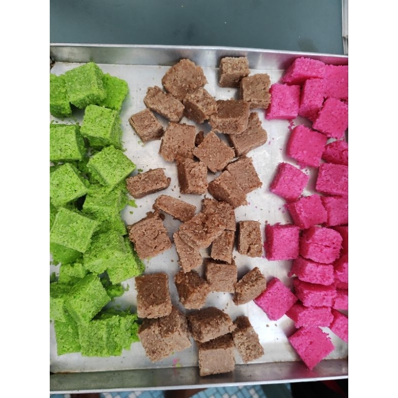 Pandan Coconut Candy | Shopee Malaysia