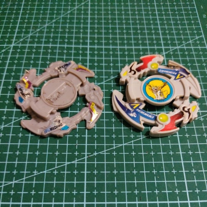 Beyblade Bakuten Driger F Driger V layer | Shopee Malaysia