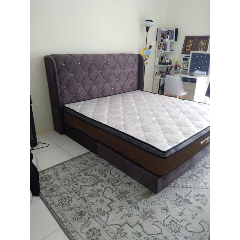 Katil Queen King Chesterfield/Katil Baldu Queen King | Shopee Malaysia