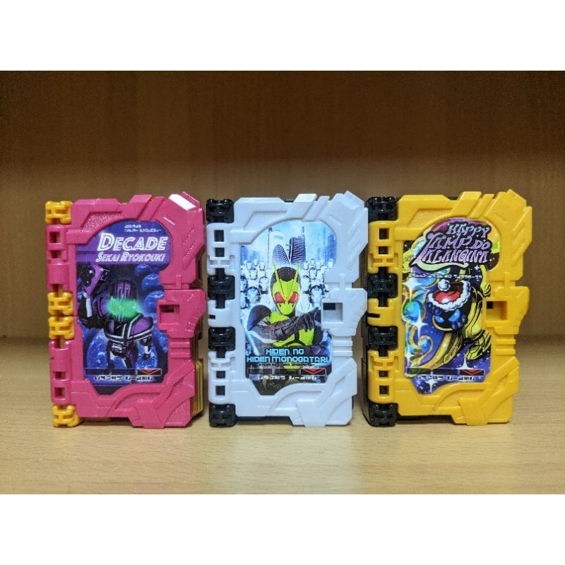Kamen Rider Saber Wonder Ride Book Gashapon SG | Bandai | Shopee Malaysia