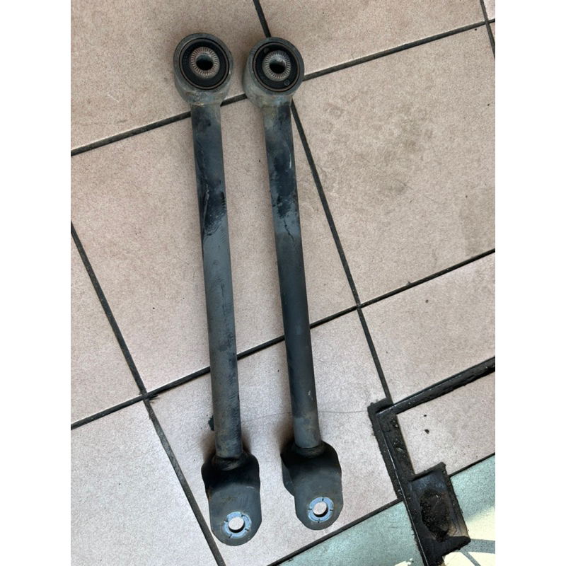 toyota altezza rear lower control arm | Shopee Malaysia