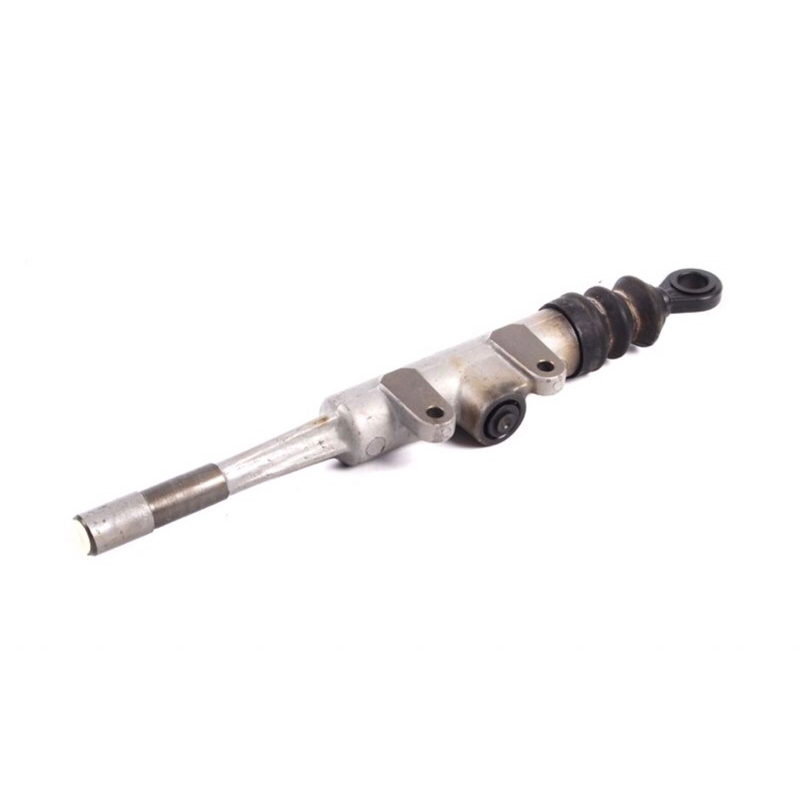 BMW E24 E28 E30 MANUAL CLUTCH MASTER CYLINDER | Shopee Malaysia